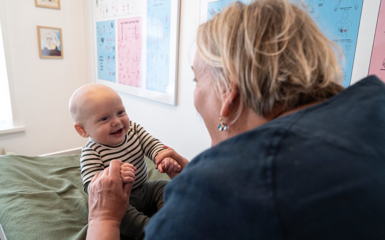 KISS-KIDD Syndrom - fejstilling i nakkens øverste led - Svendborg